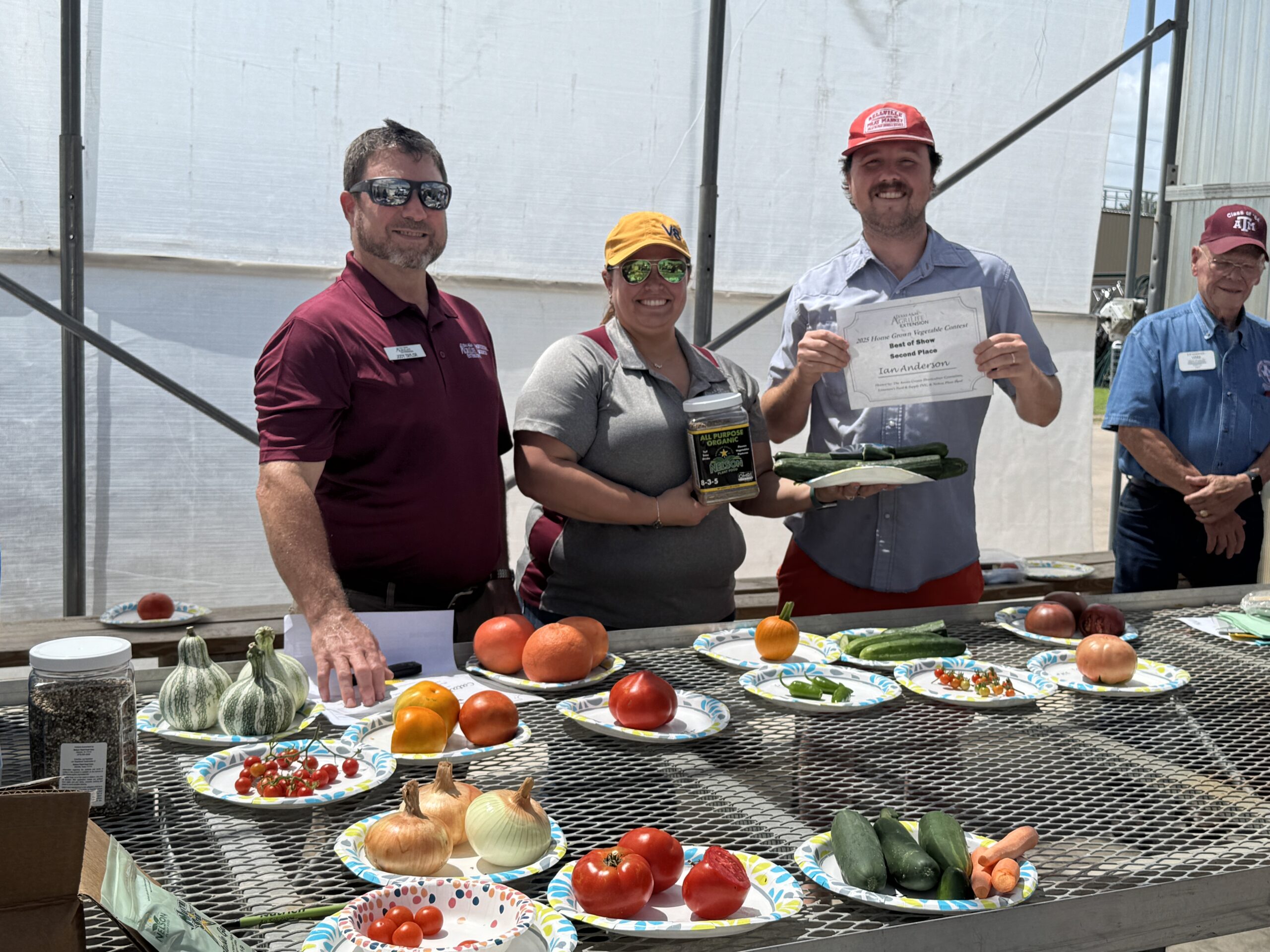Austin County Vegetable Contest - Austin